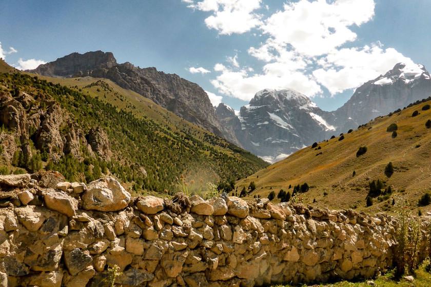 راهنمای سفر به تاجیکستان ۱۴۰۳ همه چیز درباره تاجیکستان کجارو